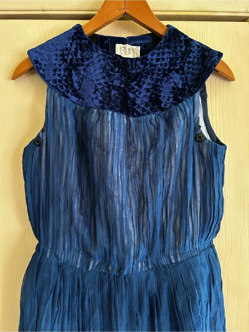 Vintage | Dresses | Vtg 9s Los Angeles Opera Chiffon Ethereal Velvet ...